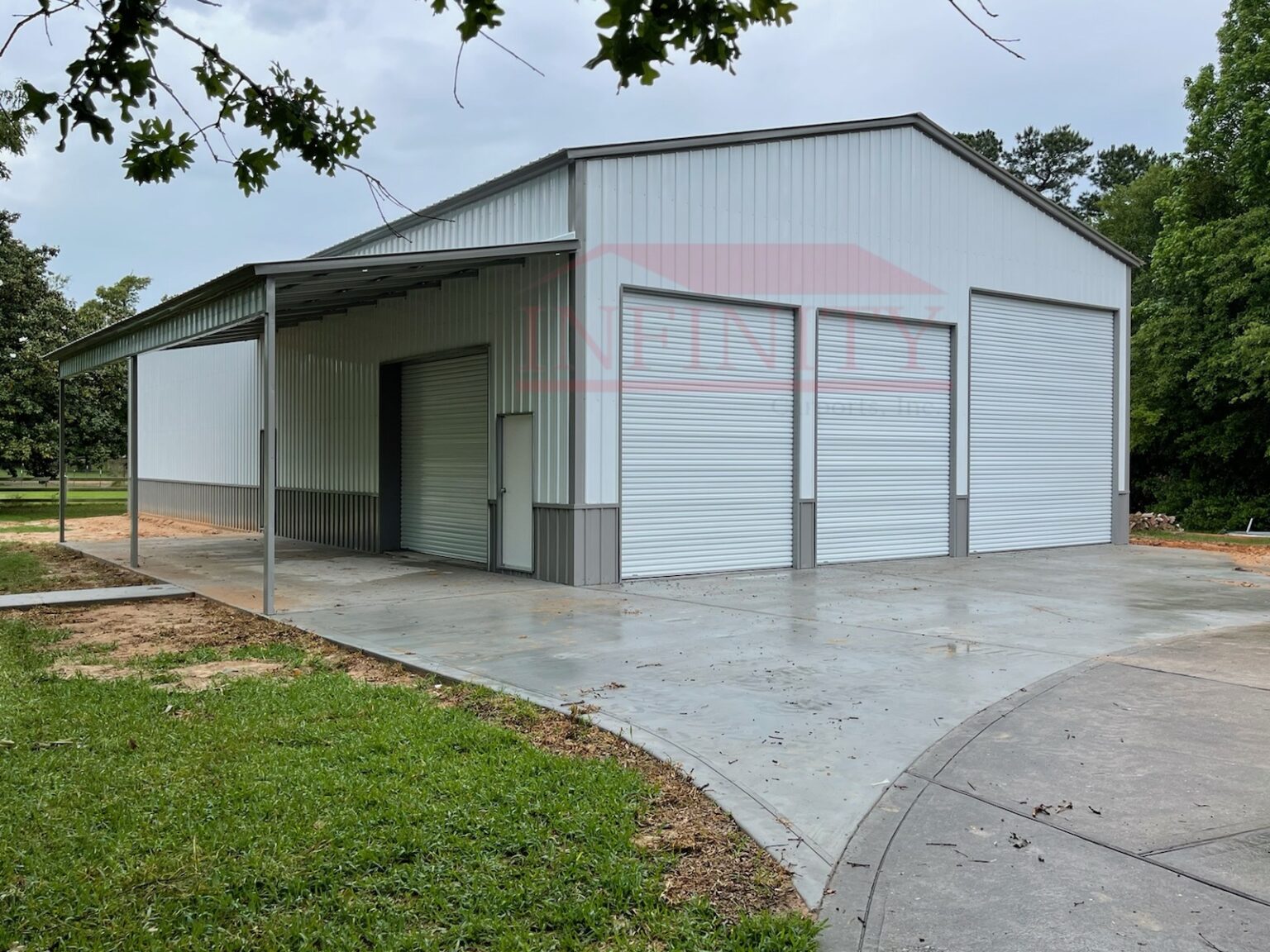 Leveraging Large Metal Buildings for Warehouses